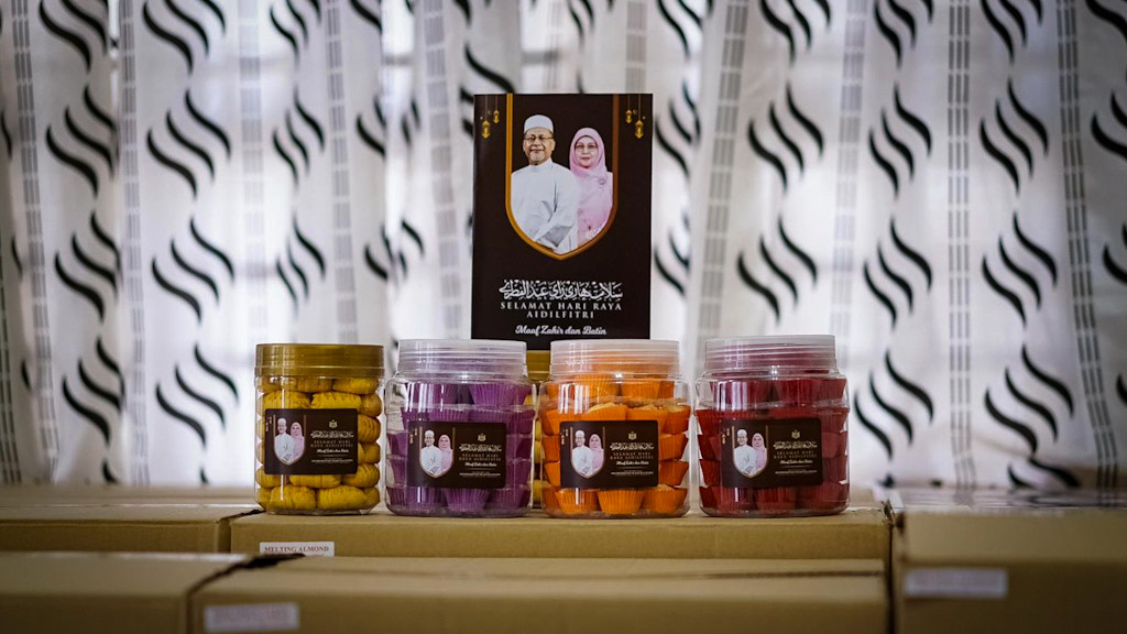 Husna Cookies: Biskut Raya Premium 18 Tahun Kepercayaan, 50 Keping ...